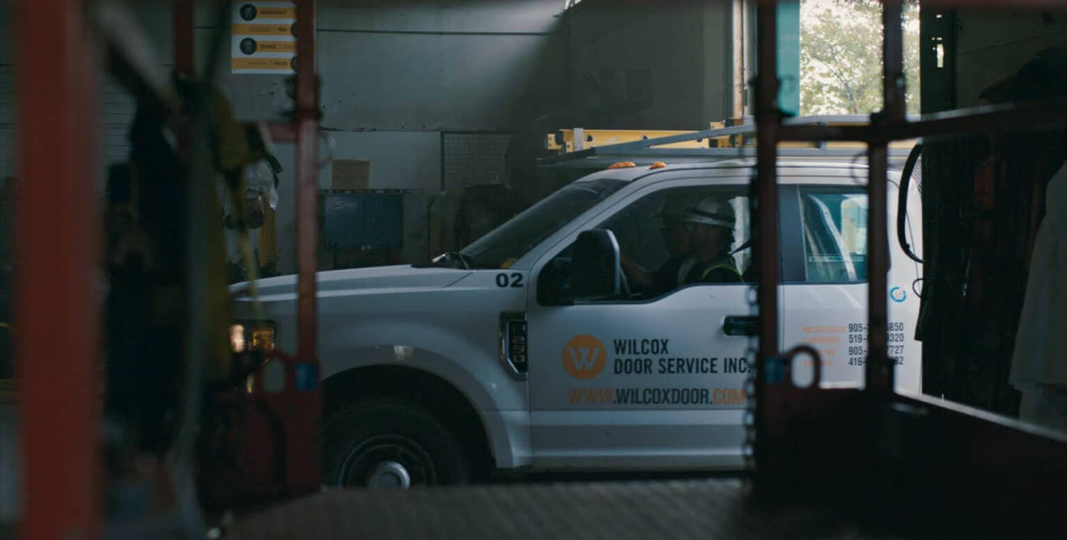 LiftMaster Commercial Operators | Heavy-Duty Door Automation